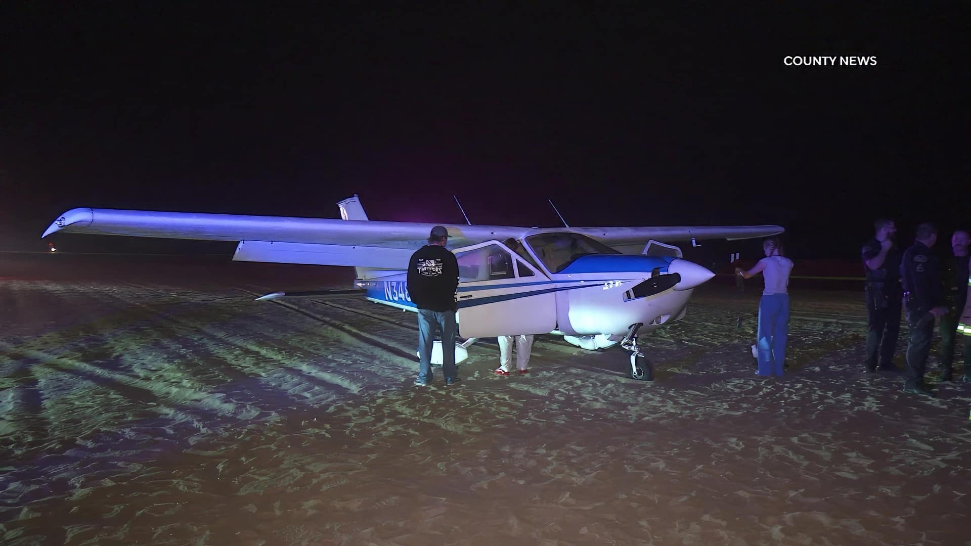 Huntington Beach: Airplane Performs Emergency Landing on Beach ...